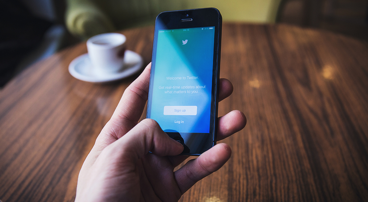 4 Quick Ways to Effectively Use Twitter for Your Small Business